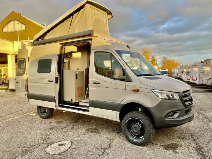 Hymer Camper Van Grand Canyon S 4x4 Allrad